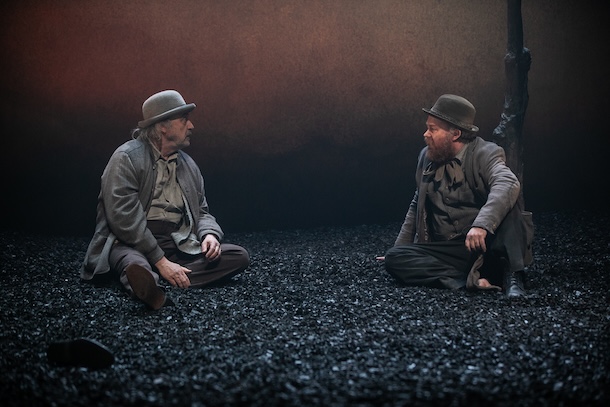 «En attendant Godot» de Samuel Beckett au Théâtre La Bordée – Bible urbaine